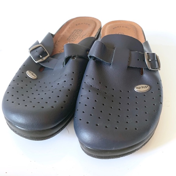 Fly Flot | Shoes | Fly Flot Leather Clogs | Poshmark